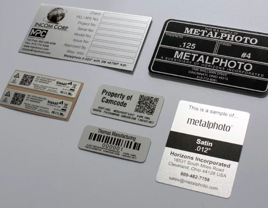 Traffolyte / PVC / Acrylic Labels in Dubai, UAE | Deluxe Printing
